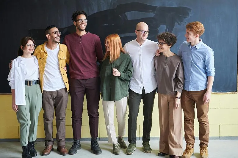 Generacja X, Y, Z – do którego pokolenia należysz?